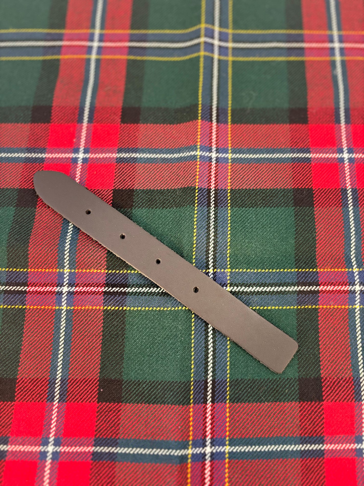 0.75" Kilt Strap – L&M Highland