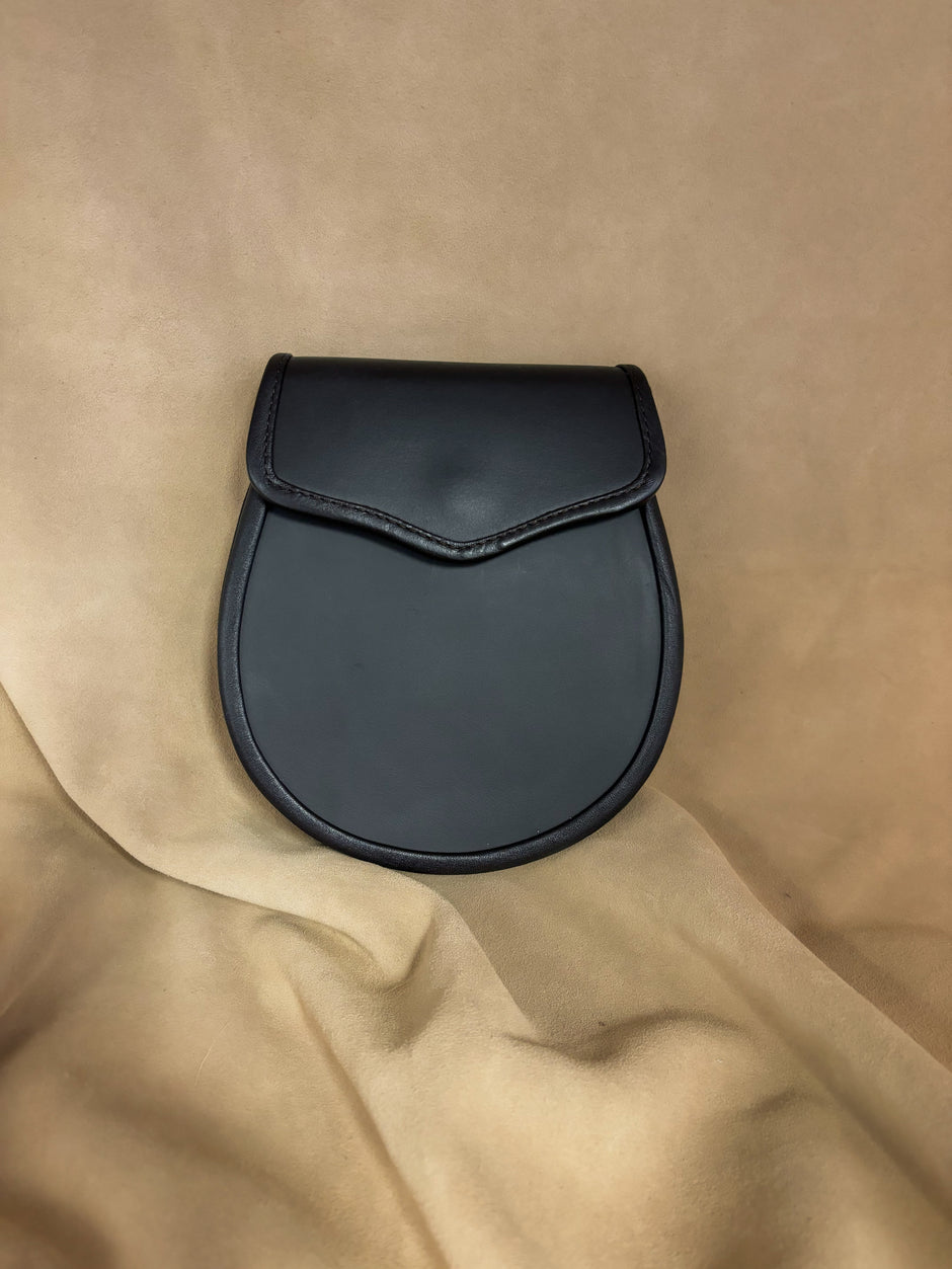 Military Sporrans – L&M Highland